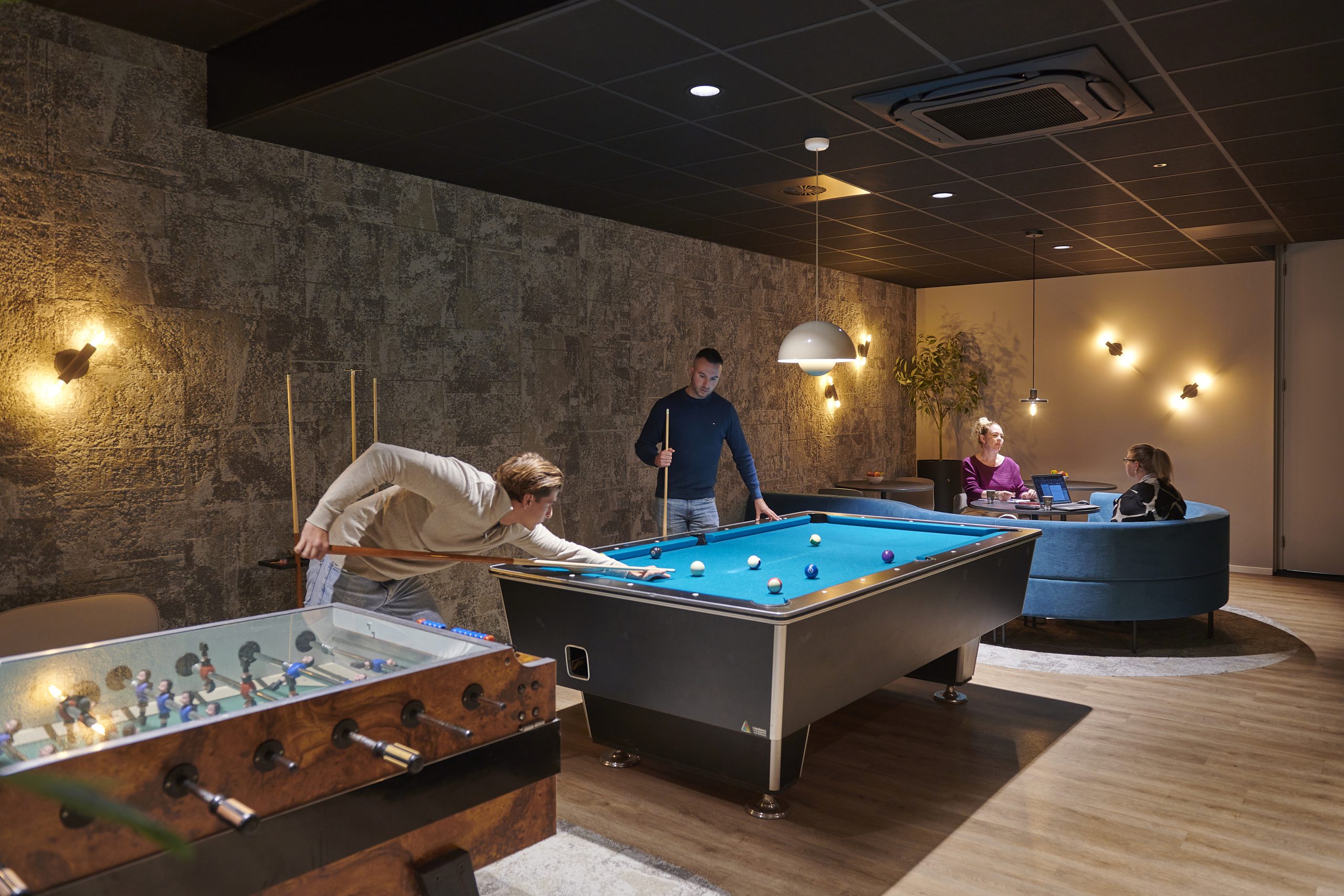 A day in the life of Deen - CoreDux