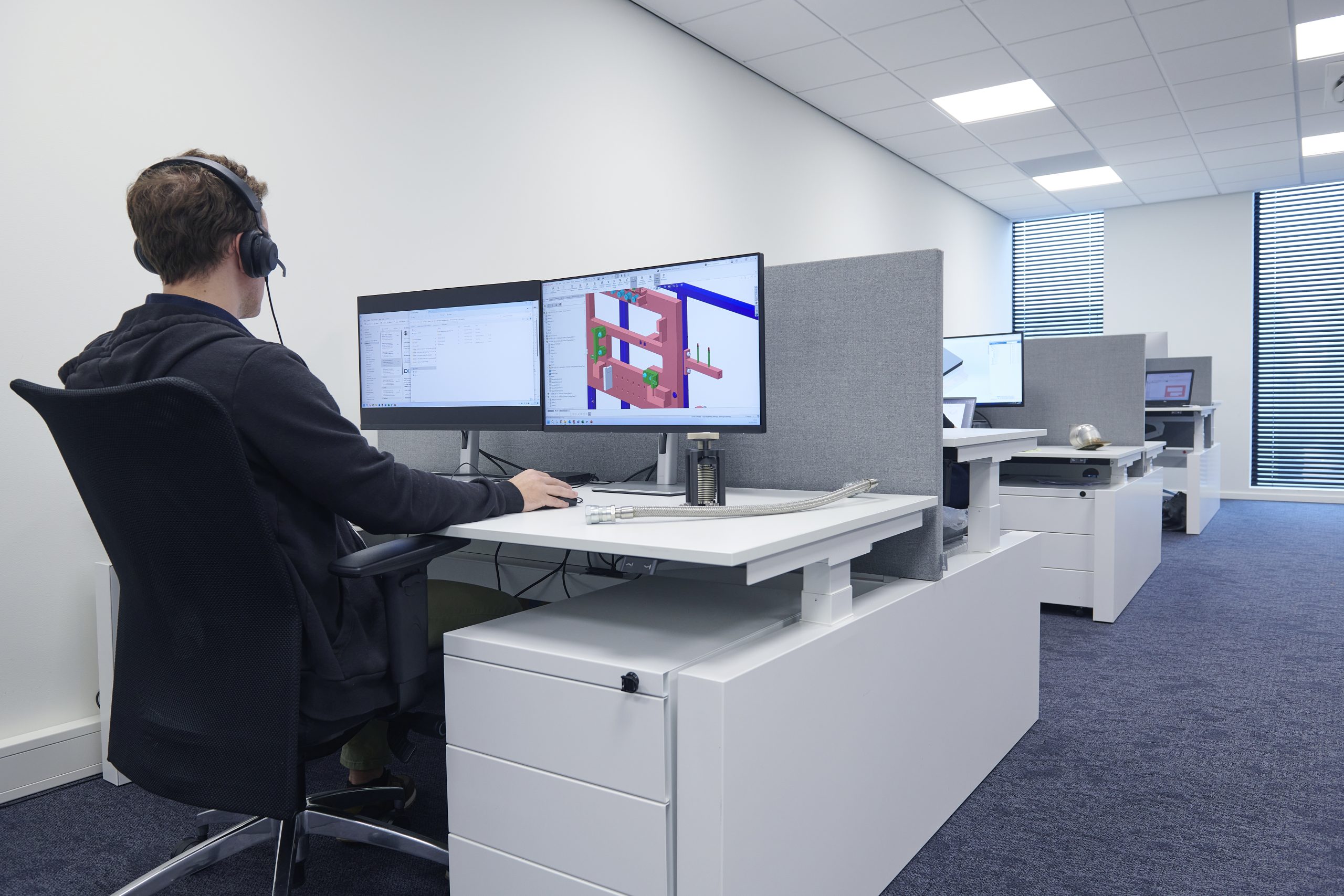 Bridging gas and fluid system | CoreDux